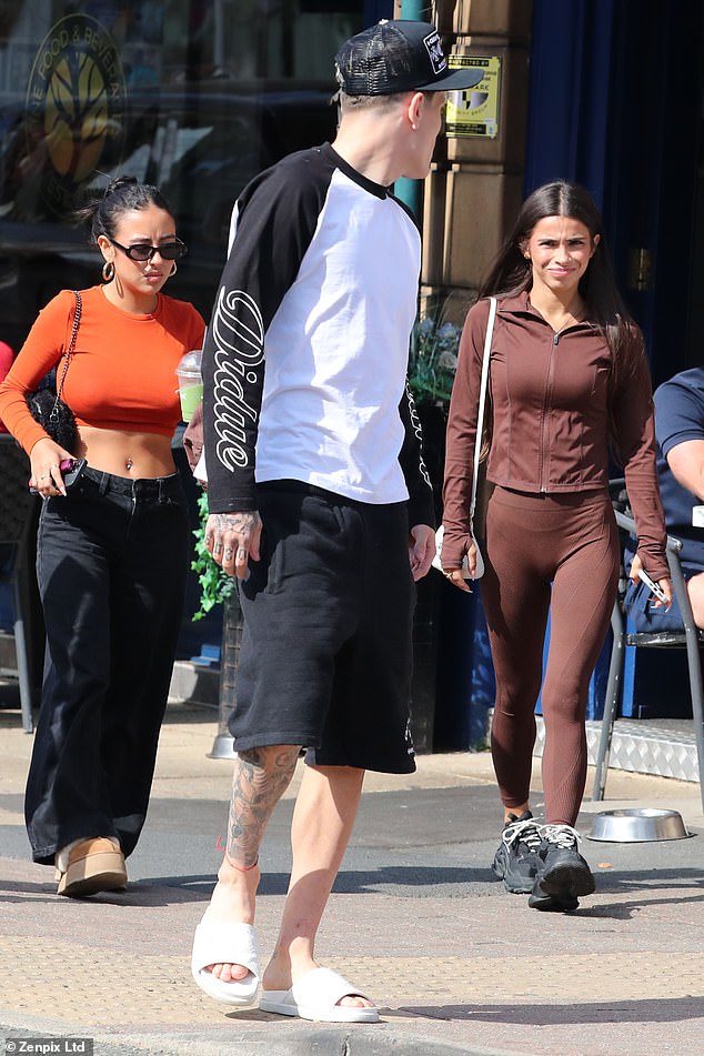 Man United outcast Alejandro Garnacho spotted on date with mystery brunette