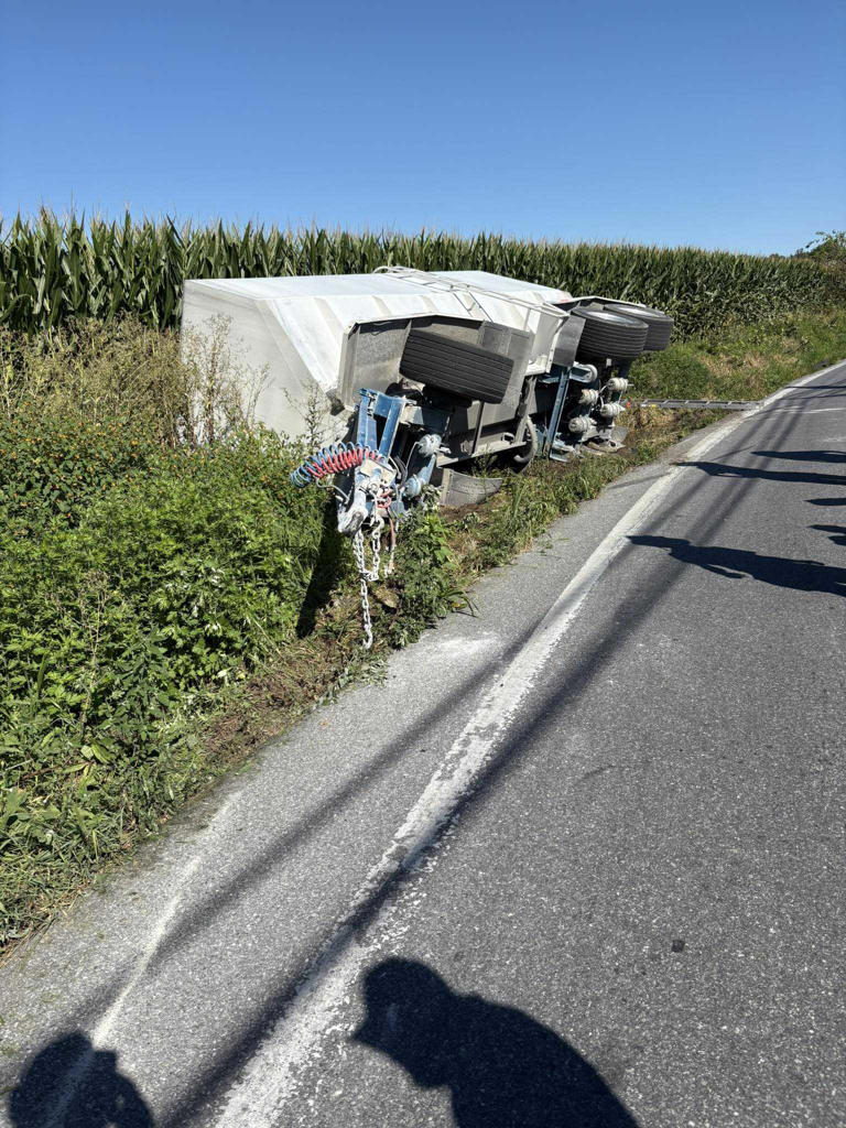 Road reopens after trailer hauling lime flips over in Lancaster County