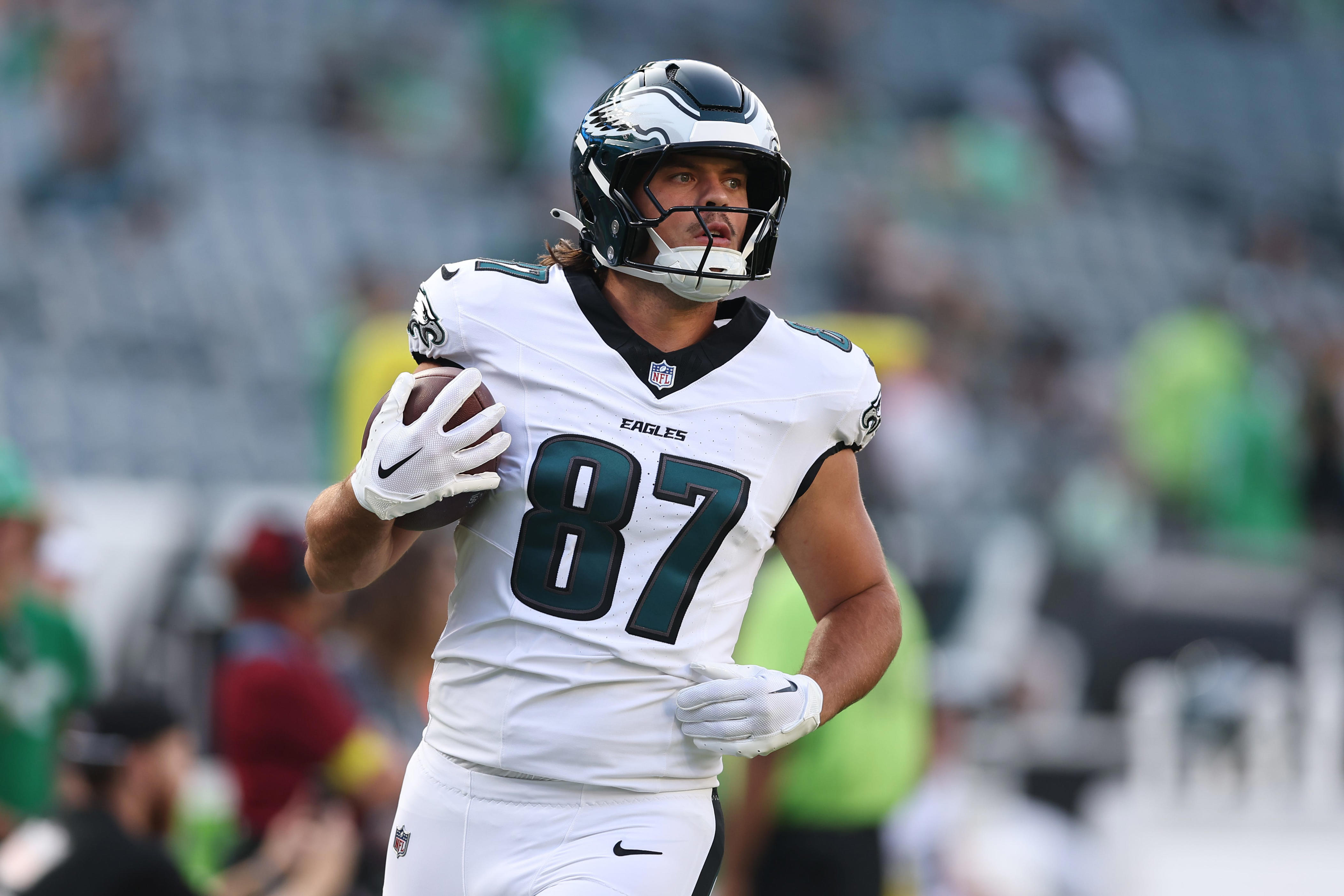 Rams sign veteran tight end to fill open spot on their practice squad