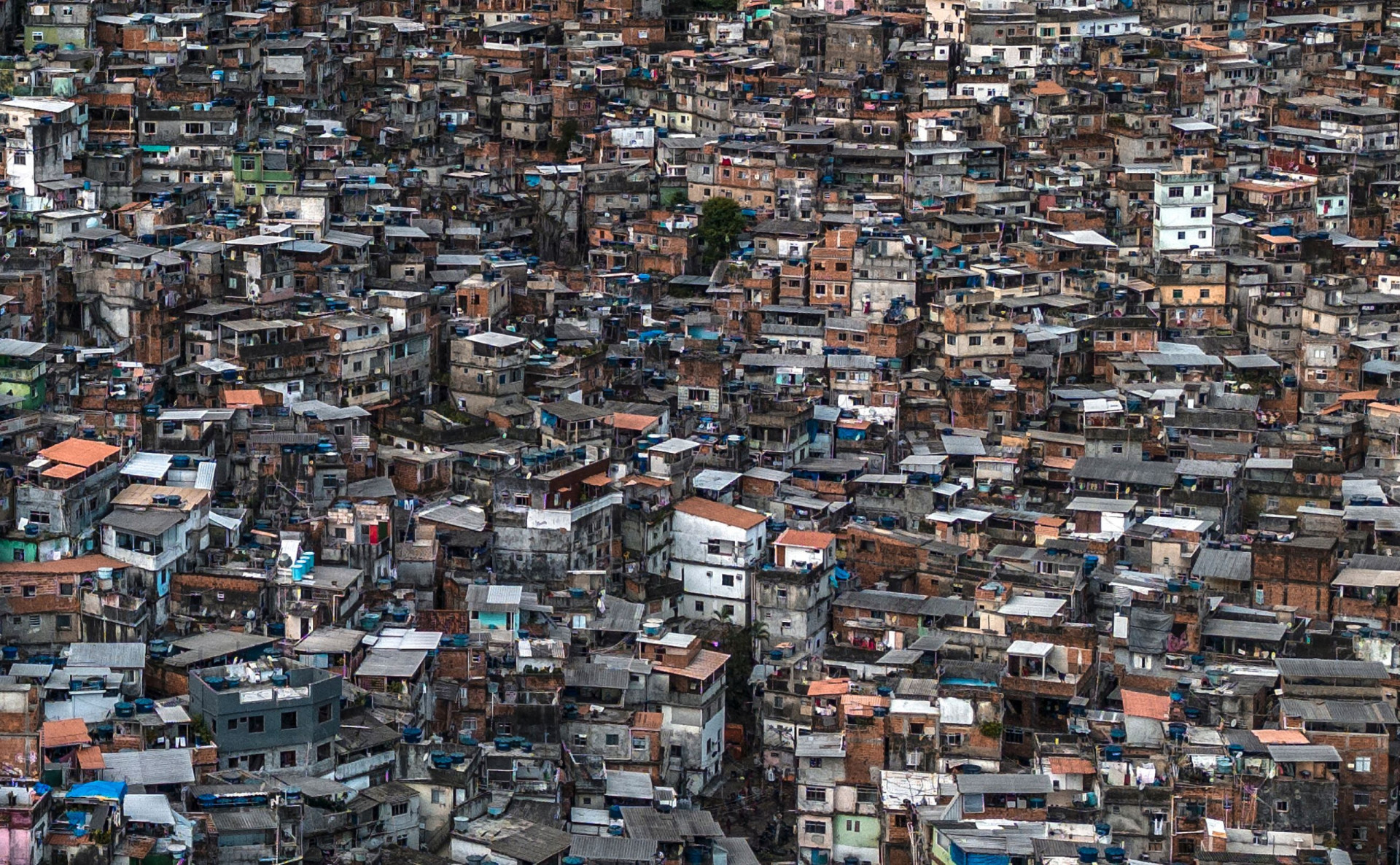 Ranking das maiores favelas do mundo! Adivinha a única representante do ...