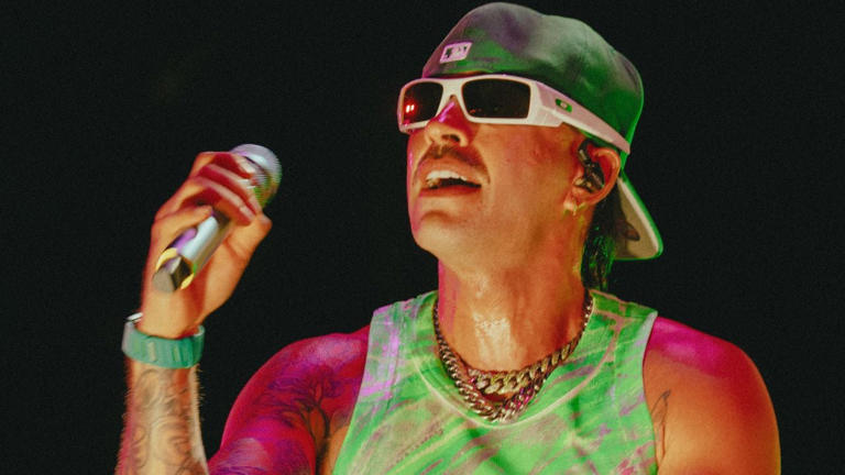 Feid se convierte en el primer latino con un color oficial