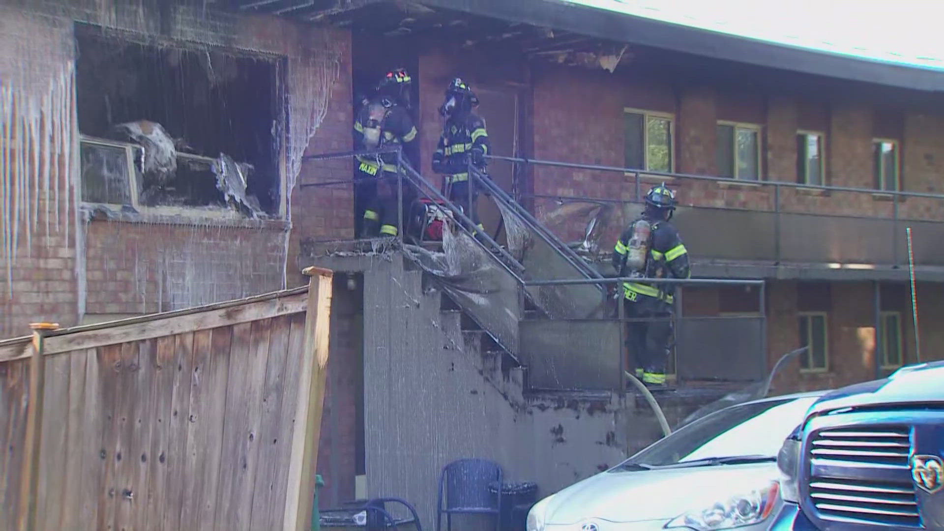 Apartment fire in Queen Anne