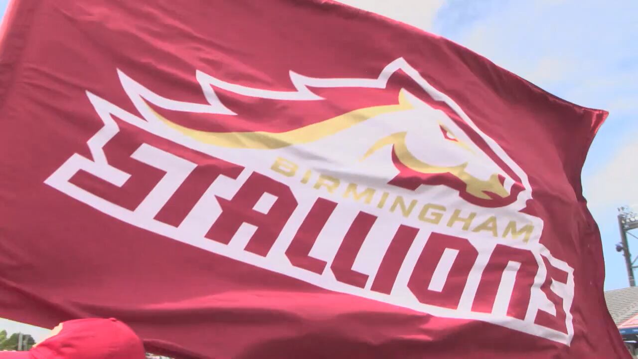 AJ McCarron wins coaching debut, Birmingham Stallions atop UFL after Week 1