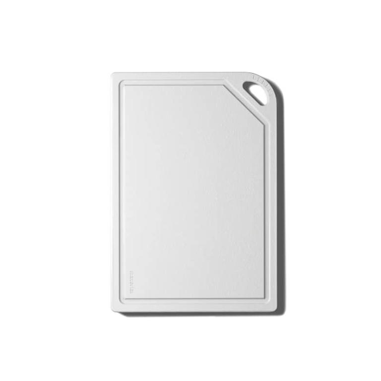 The pretty cutting board that's replacing my old plastic ones