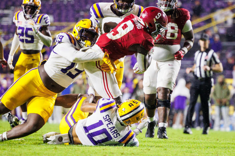 How LSU football's Gabe Reliford has stood out among stacked defensive ...