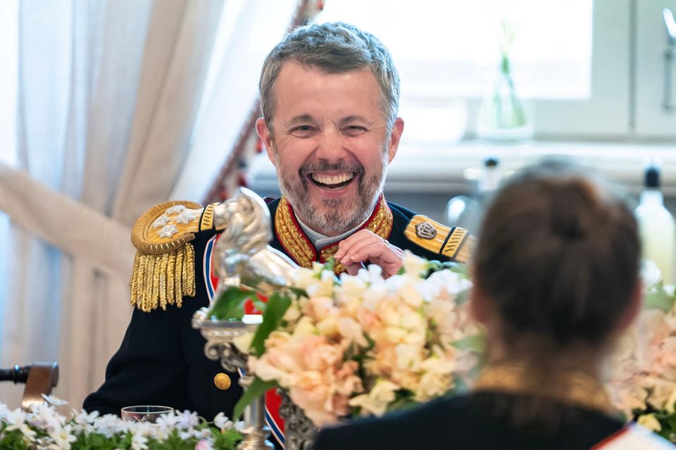 König Frederik: Milliardäre unter sich – das ist sein steinreicher ...