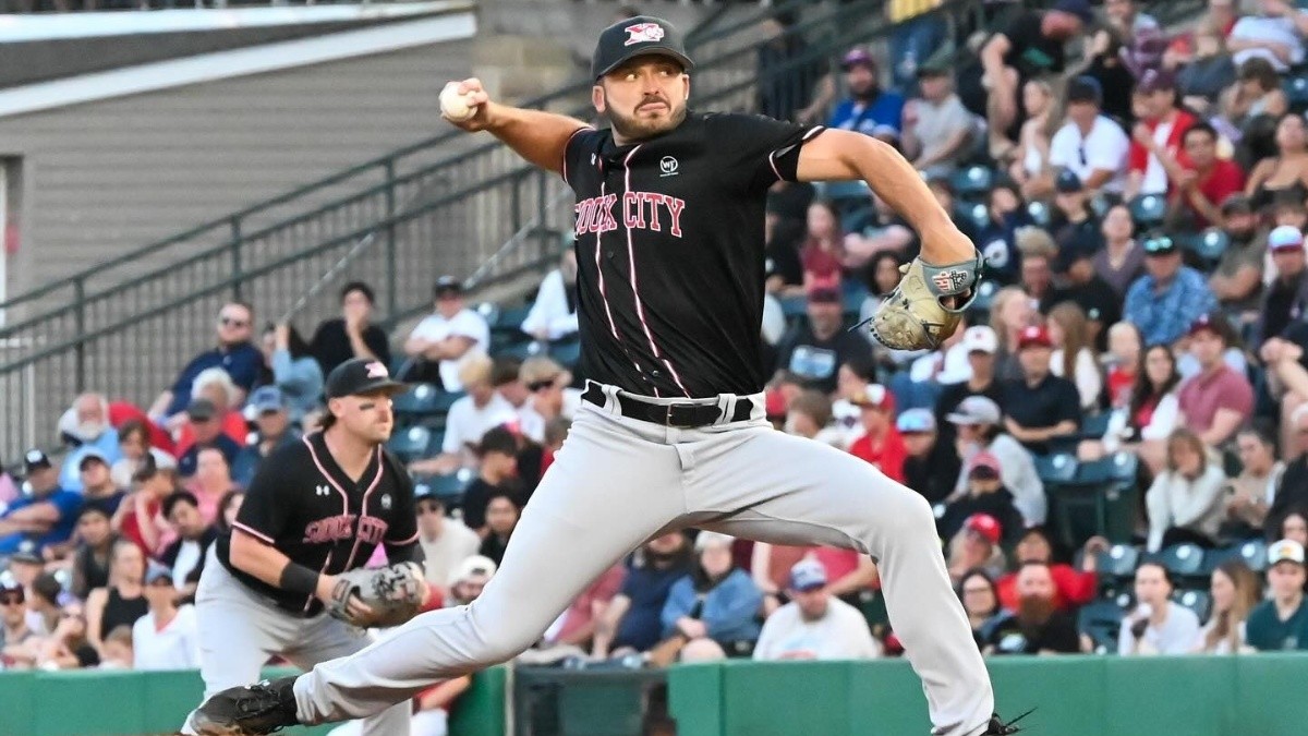 Algodoneros de Guasave refuerza su rotación con el brazo de Zach Willeman