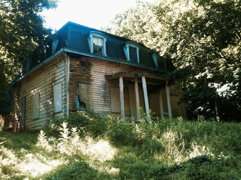 They Called it ‘Hell House’: A Retrospective On The Iconic Found ...