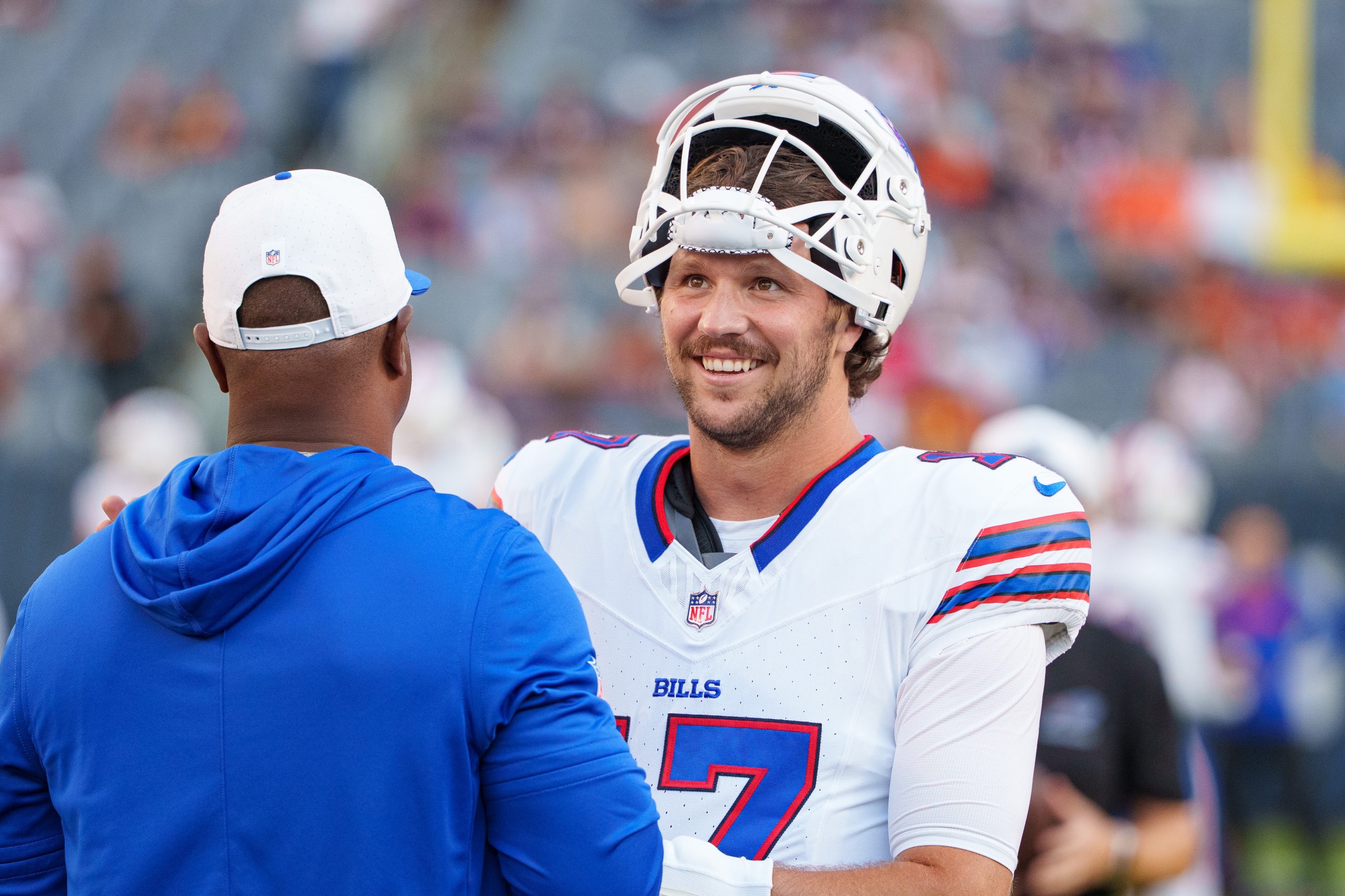 2025 Best NFL Quarterbacks: Patrick Mahomes, Lamar Jackson Lead Top 10 ...