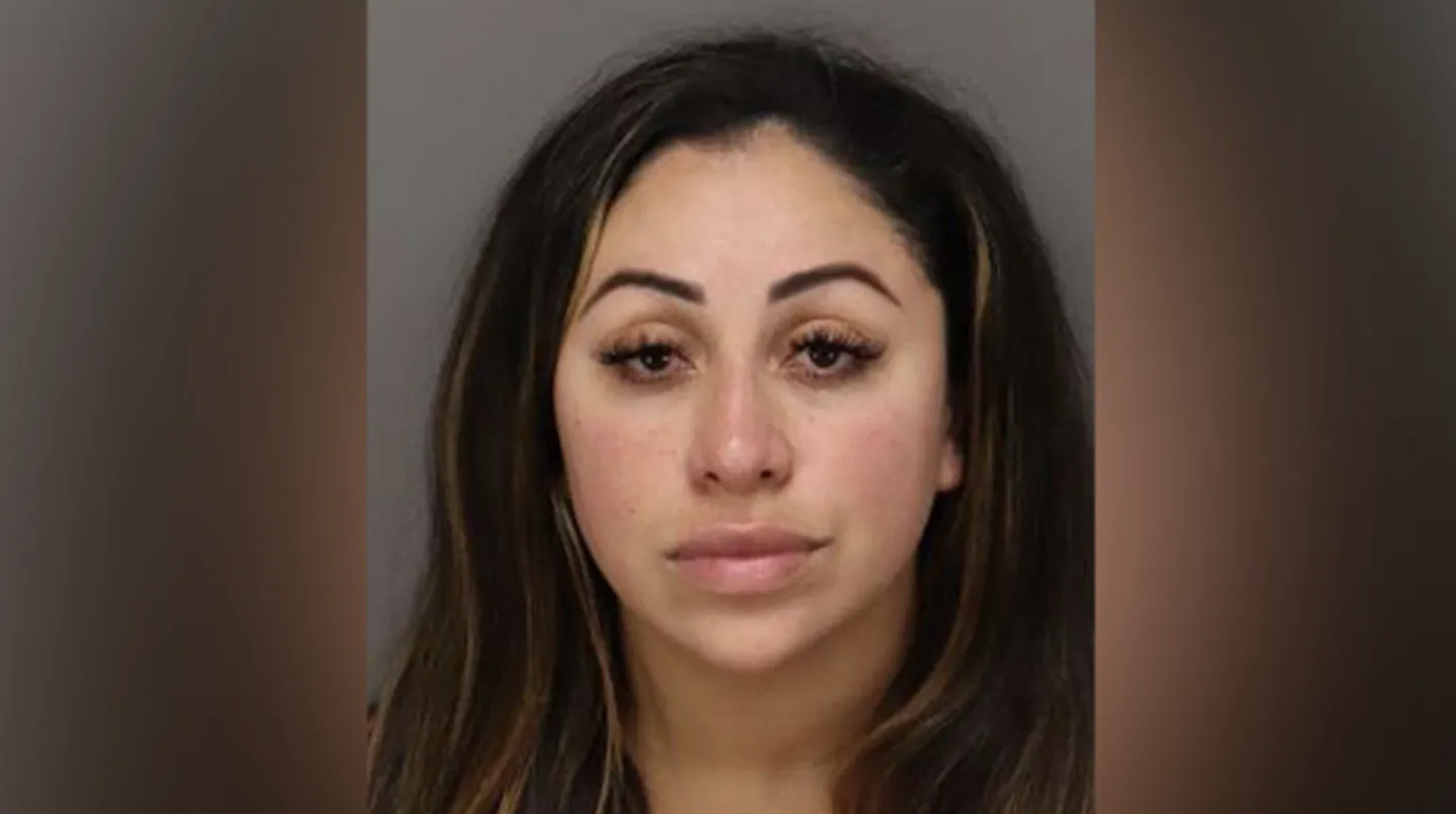 Florida Woman Arrested for Allegedly Supergluing Veneers on Victims ...