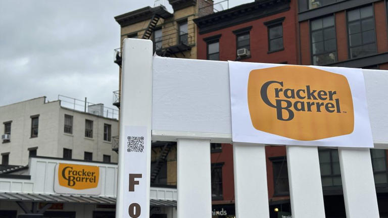 After right-wing backlash, Cracker Barrel says it will get rid of its new logo