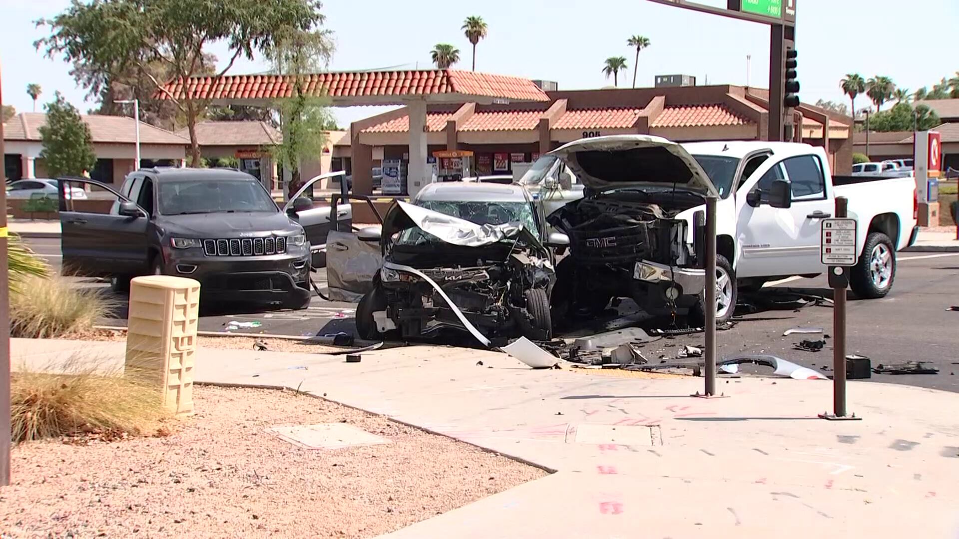 Police identify man who died after four-vehicle crash in Tempe
