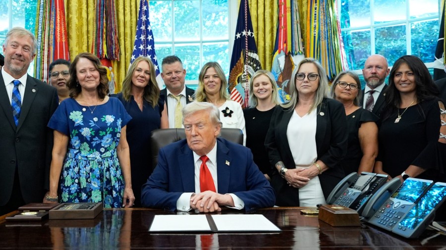 Trump signs proclamation honoring those killed at Abbey Gate