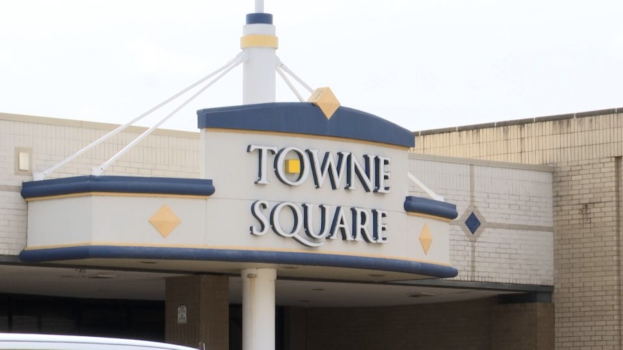 Former Towne Square Mall to host indoor theme park