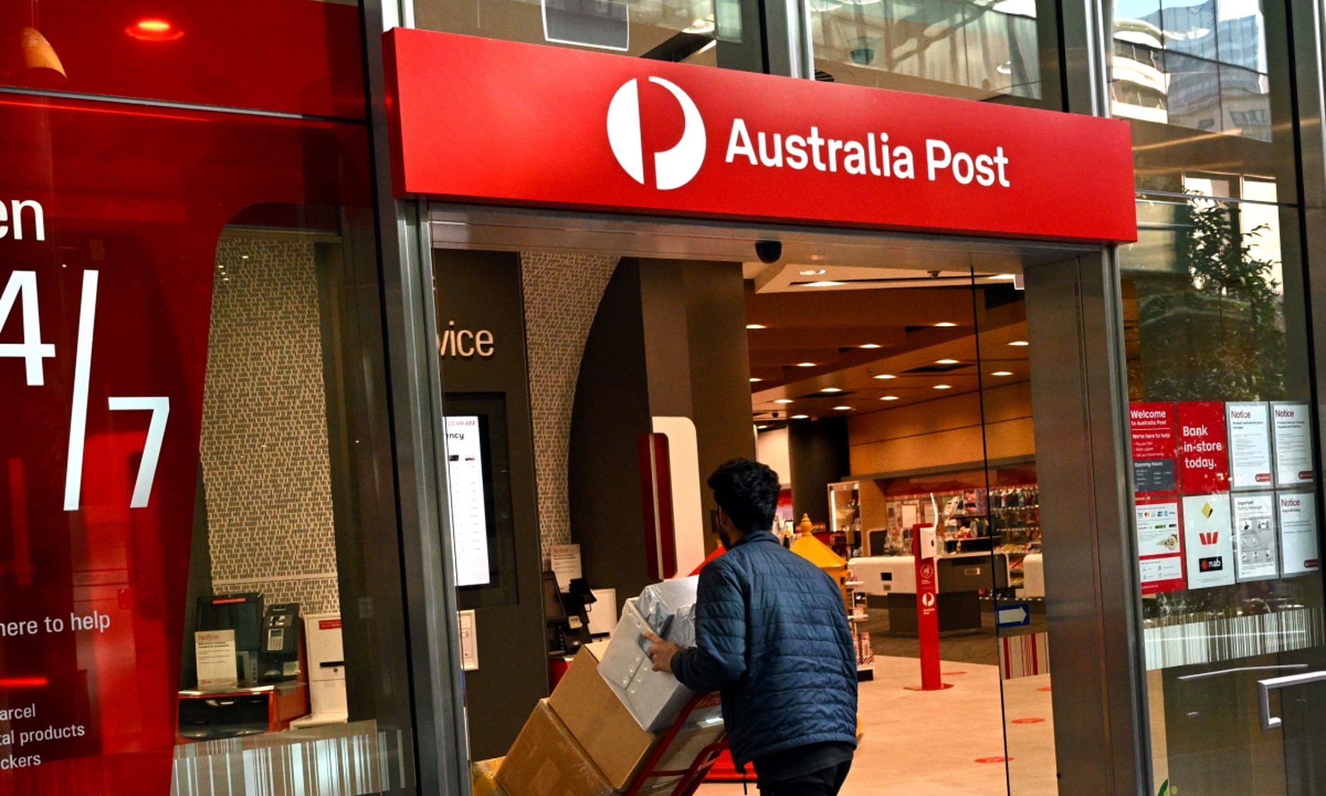 Australia Post issues an urgent warning to millions of customers