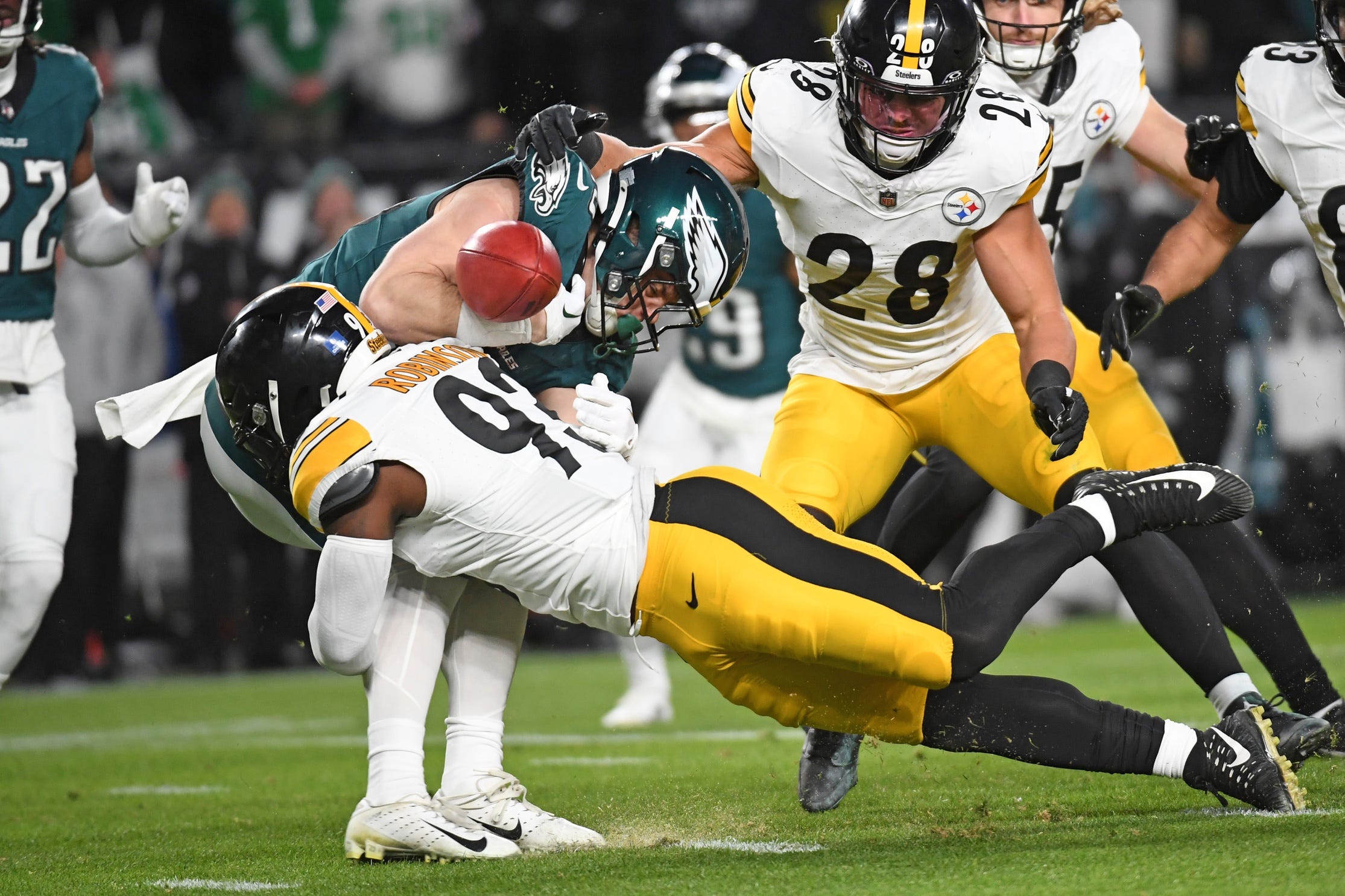 Special teams starter, punter among 12 Steelers cuts