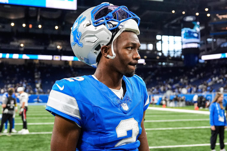 Former SEC star quarterback released by Lions