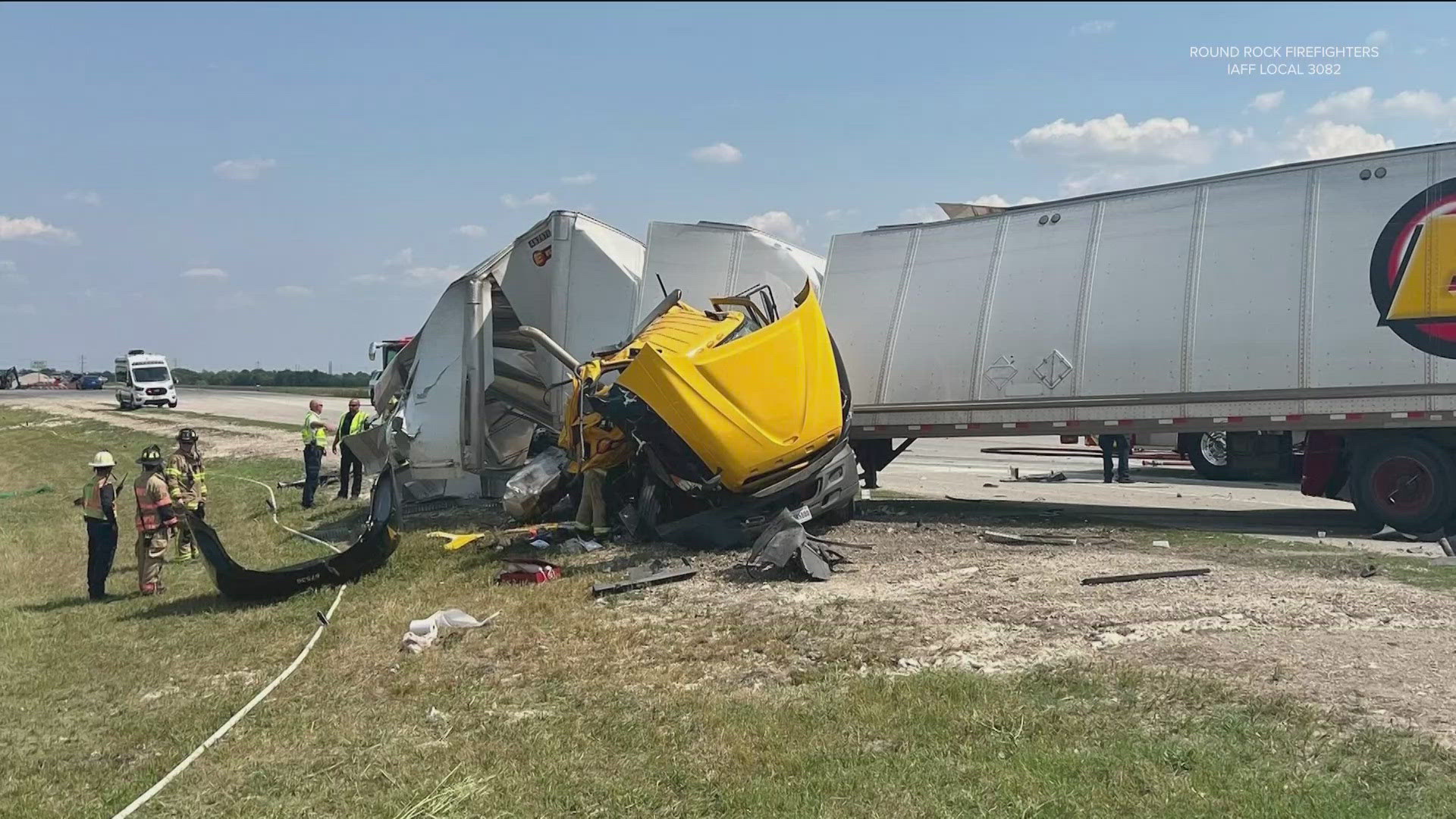 Multi-vehicle crash causing delays in Round Rock