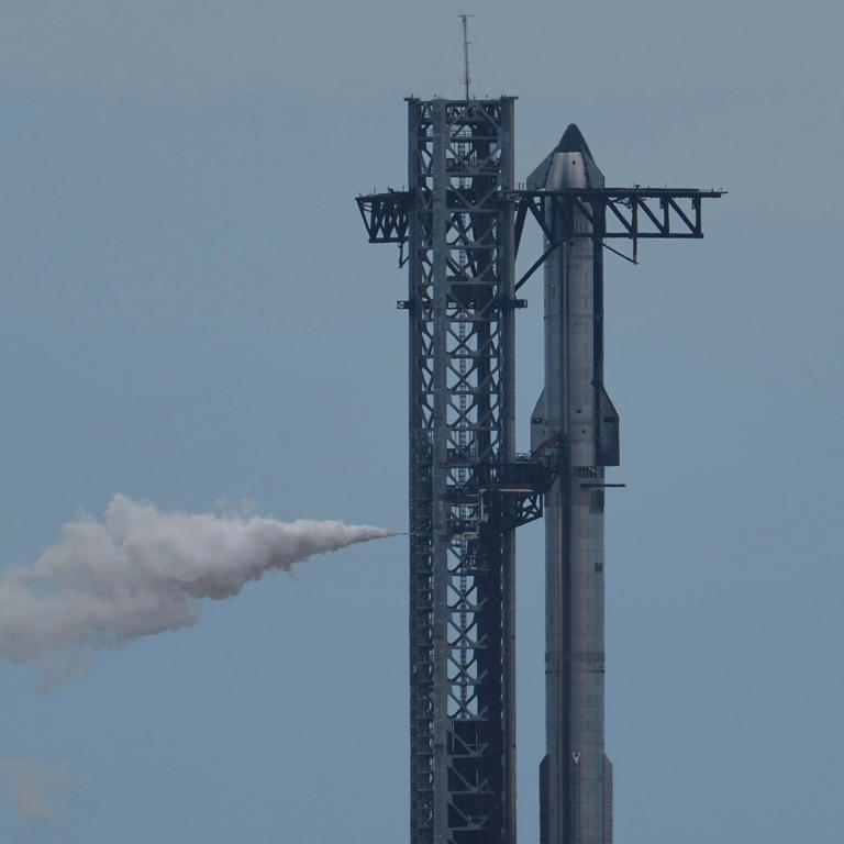 SpaceX resets Super Heavy-Starship's 10th test flight again, for tonight