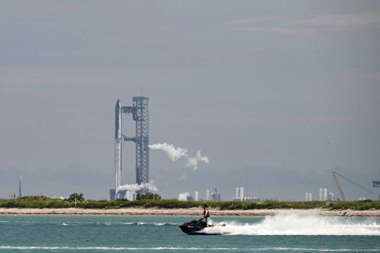 SpaceX scrubs latest Starship launch due to bad weather