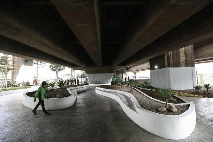 Sulap Kolong Tol Wiyoto Wiyono Jadi Taman Si Pitung