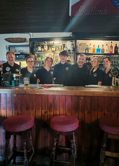Hollywood actor Steve Carell tries his hand at pouring a pint in west ...