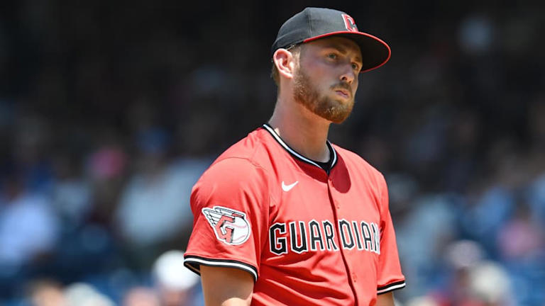 Tanner Bibee, Stephen Vogt Explain Dugout Incident During Guardians Loss