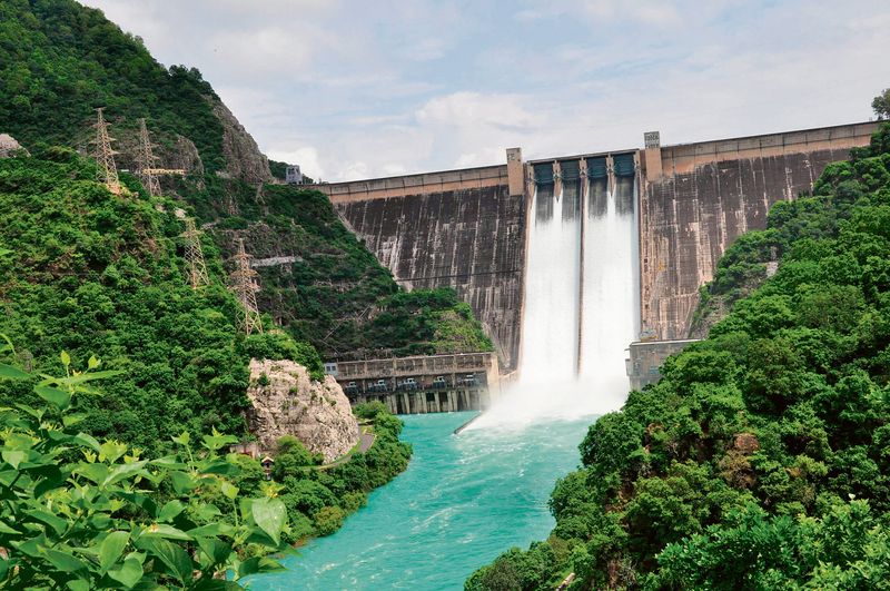 At Re 1 per unit, hydro power generation at an all time high as water ...