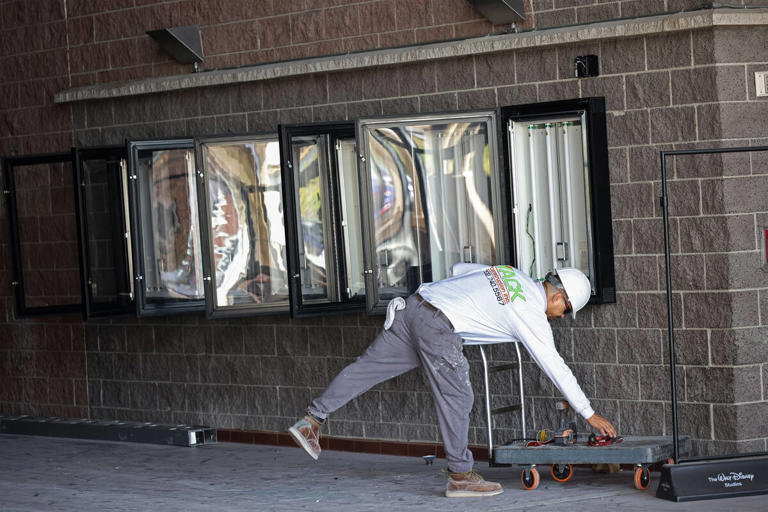 This Las Vegas cineplex was a pandemic casualty. A new vision is emerging