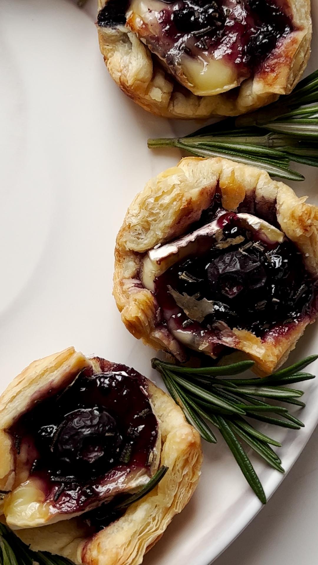 The Perfect Brie Bite