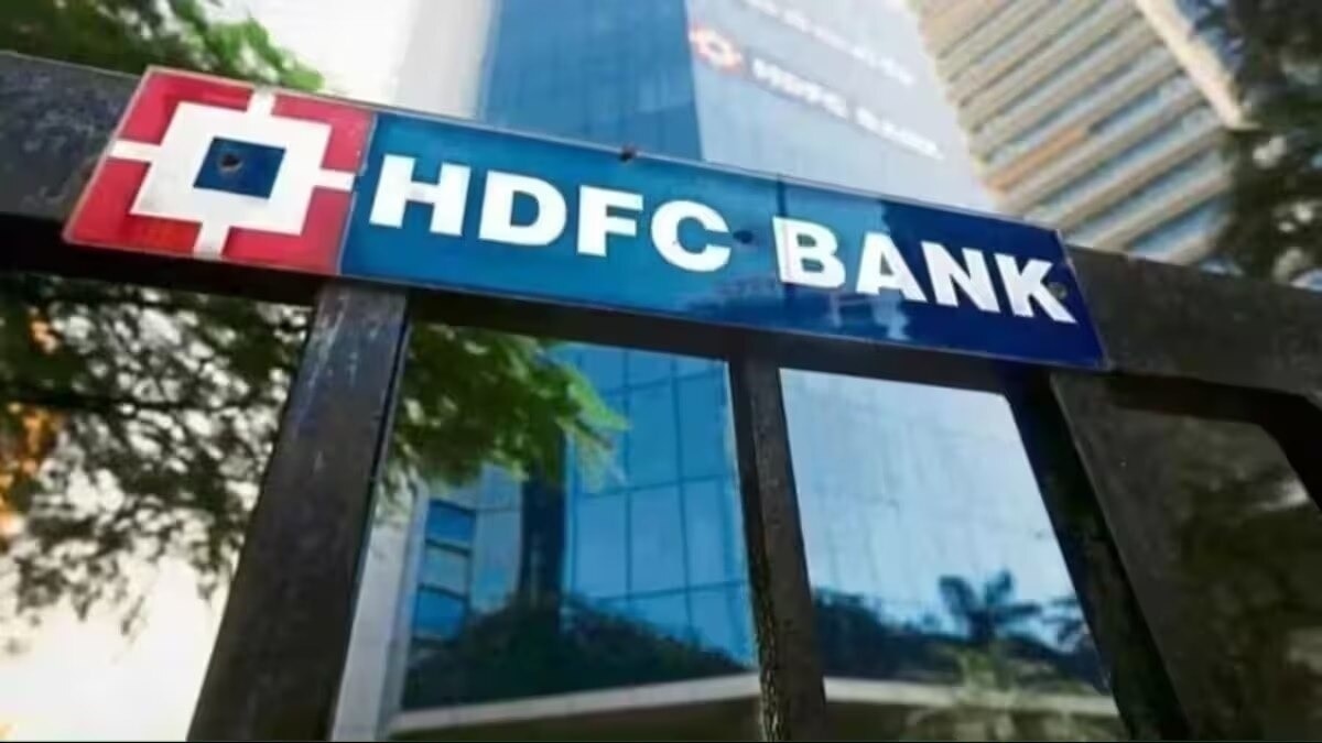 HDFC Bank share crash explained: Did it actually fall over 50%?