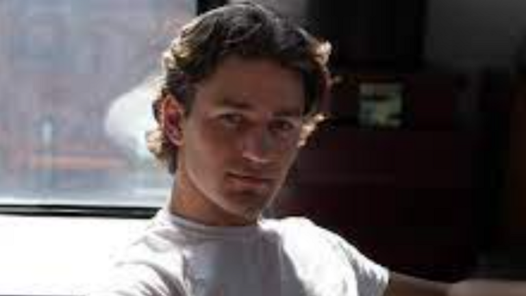 Eltorzult az arca a New York-i modellnek, aki két nőt védelmezett Drezdában