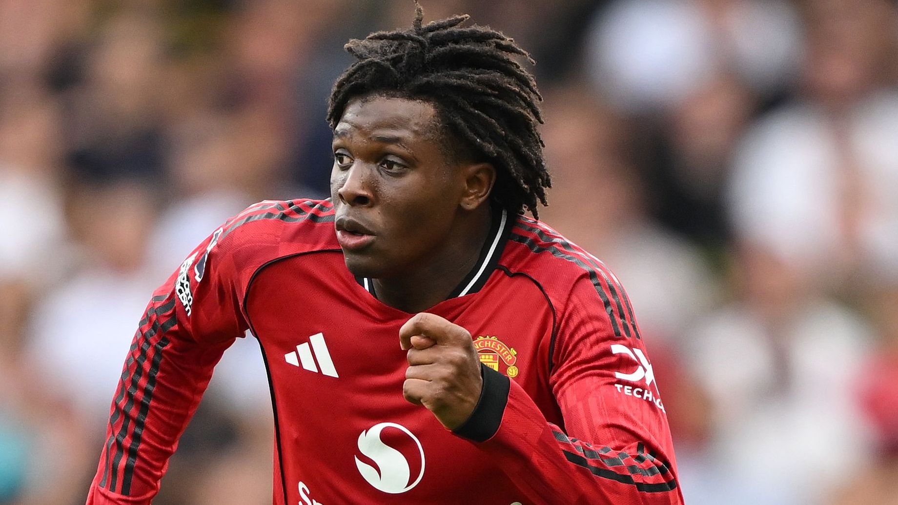 Patrick Dorgu insists Man Utd are 'aiming to win the Premier League ...