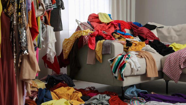 Residents raise red flags over concerning piles of clothes: 'No one is ...
