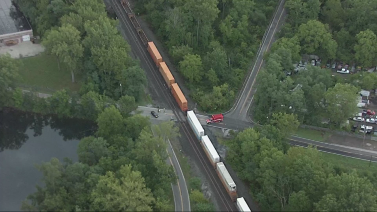 Car hit by train in Lorain County