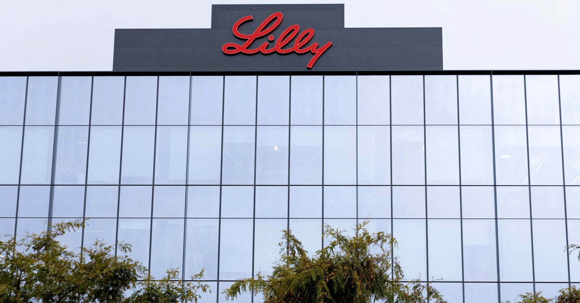 Eli Lilly’s weight loss pill orforglipron clears its latest trial ...