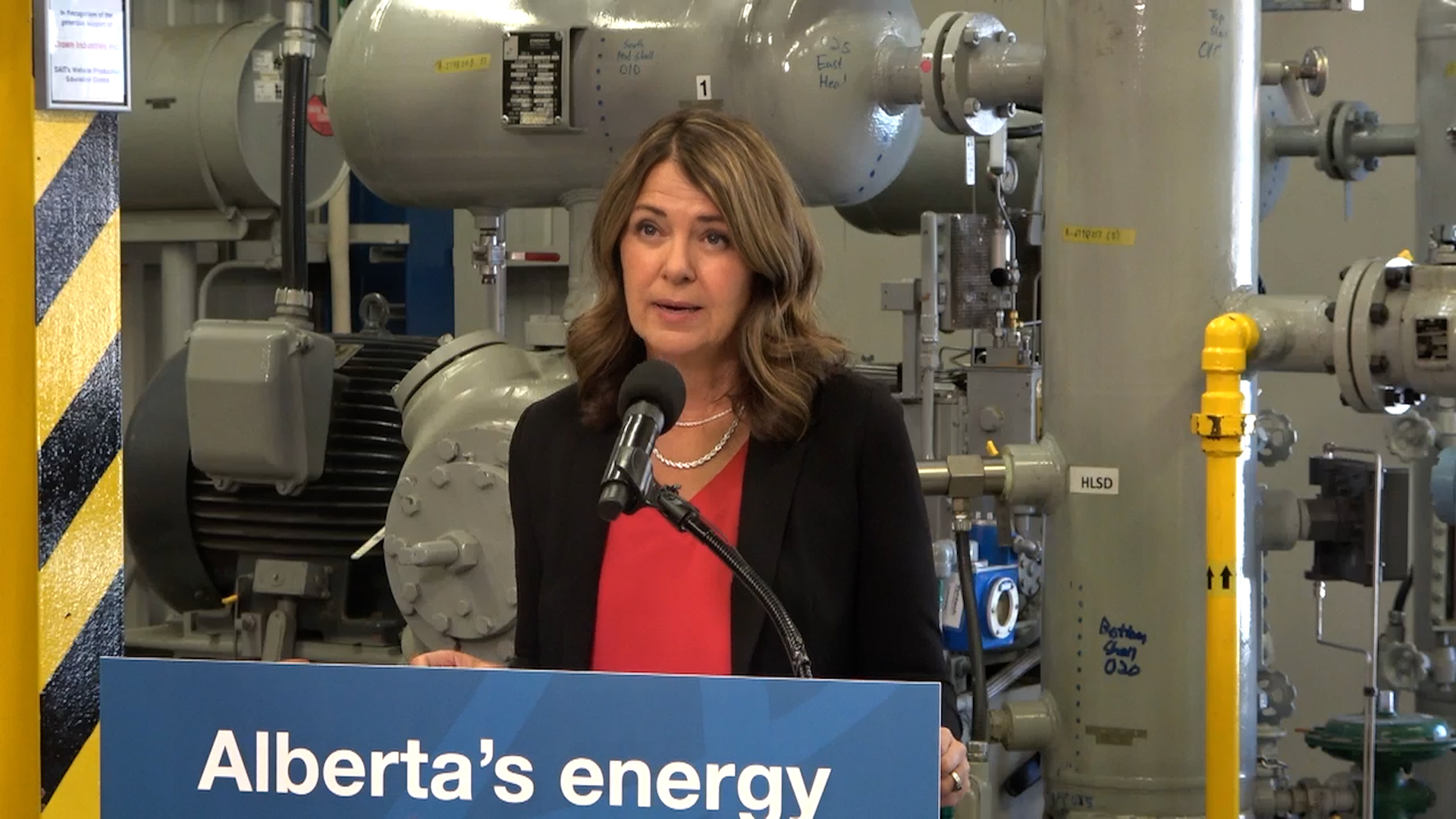 Alberta seeking public input in establishing nuclear power industry