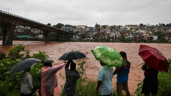 IMD red alert for more rain in Punjab, J&K amid floods; other states ...