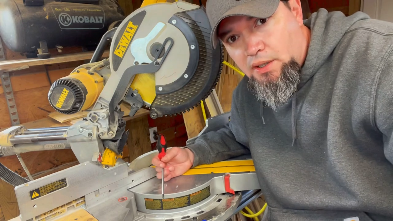 Miter Saw Basics – Pro Tips for Perfect Cuts