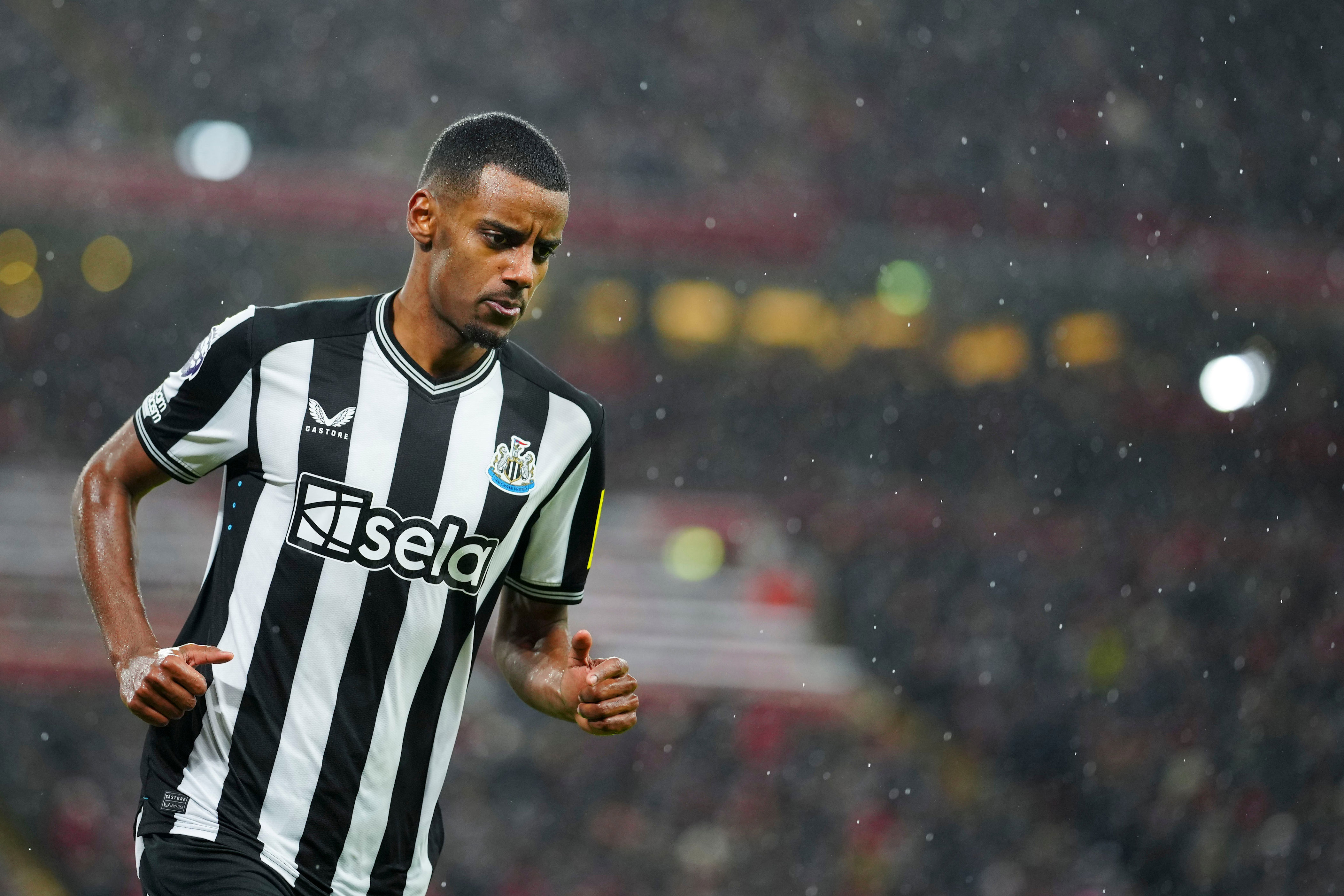 The Newcastle compromise needed to salvage desperate Alexander Isak ...