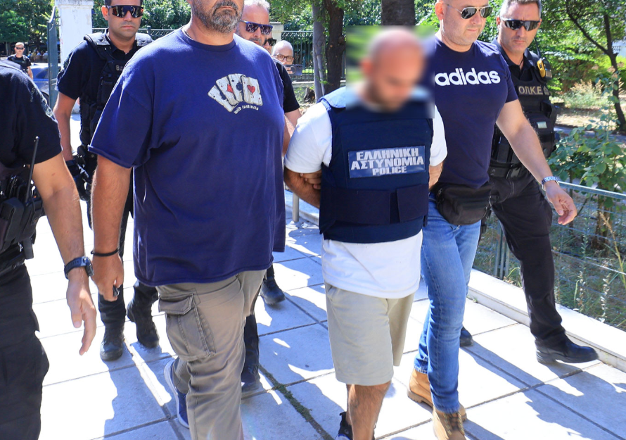 Γυναικοκτονία στον Βόλο: Προφυλακιστέος ο 40χρονος καθ' ομολογίαν ...