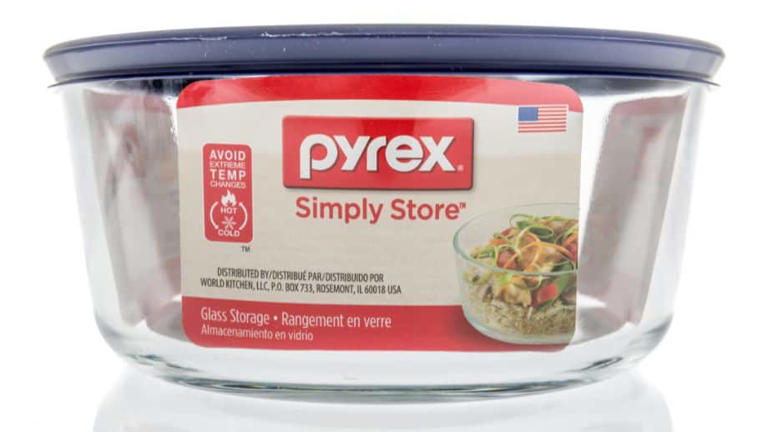 The Real Difference Between pyrex and PYREX: What Every Home Cook ...