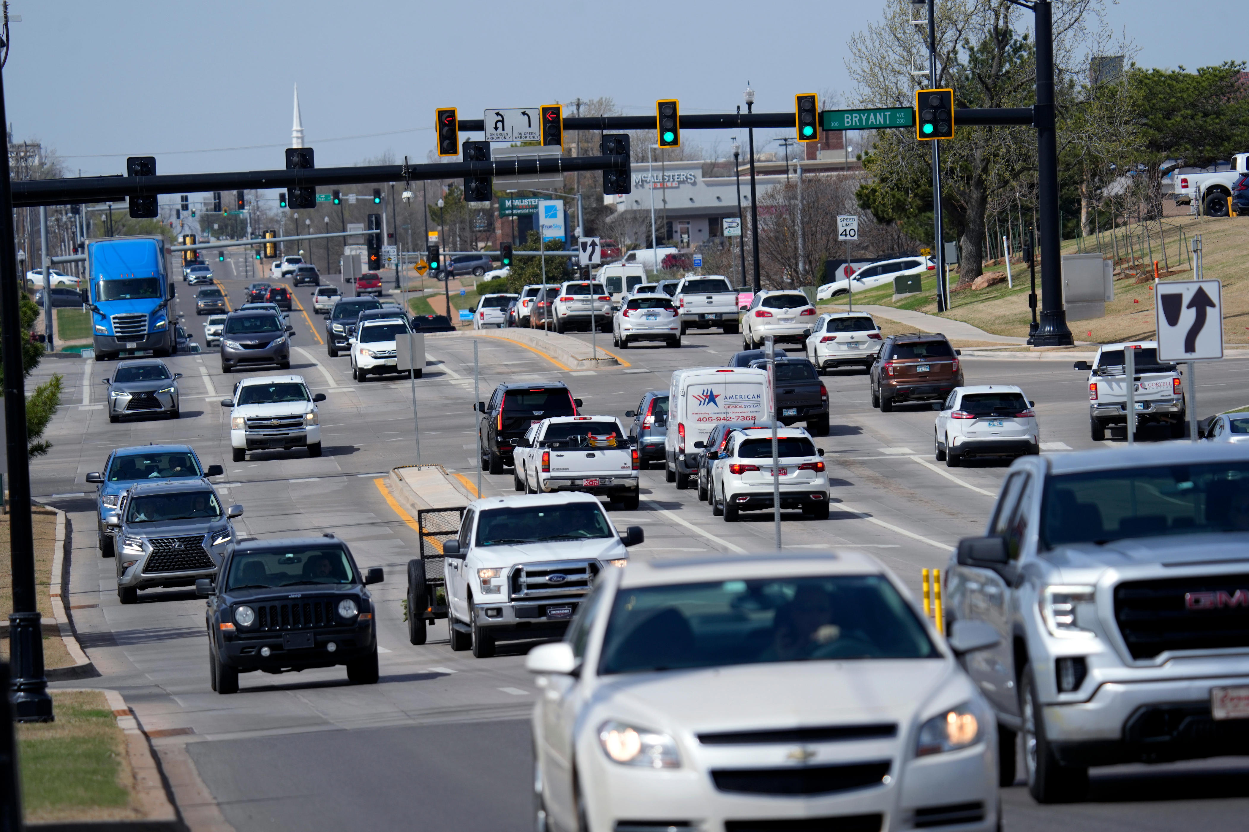 Traveling over Labor Day? AAA says these are the best times to drive to ...