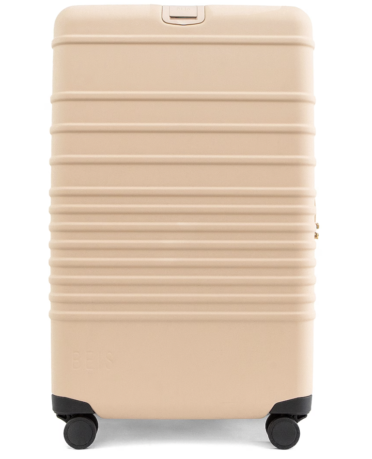 Best carry-on luggage for travelling anywhere and everywhere