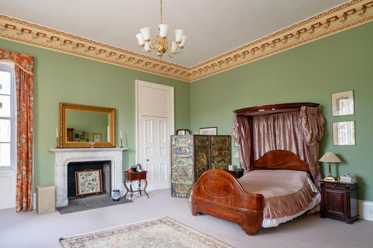 Do You Have Enough Friends To Fill A 17-Bedroom Scottish Castle?