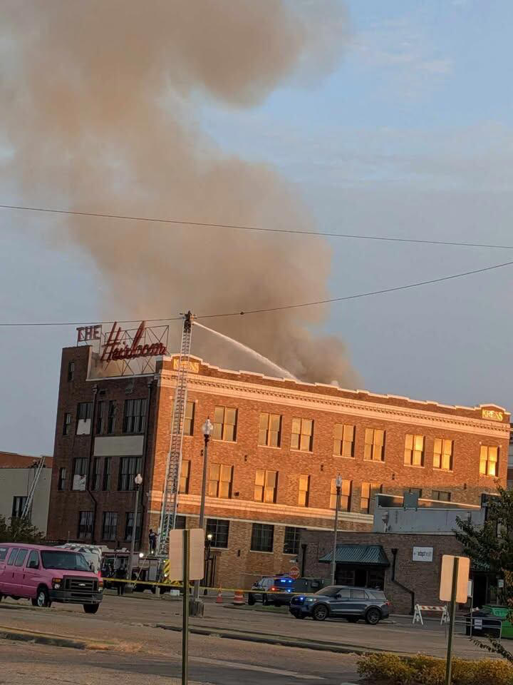 Crews respond to large fire at Heirloom Hotel in Downtown Laurel