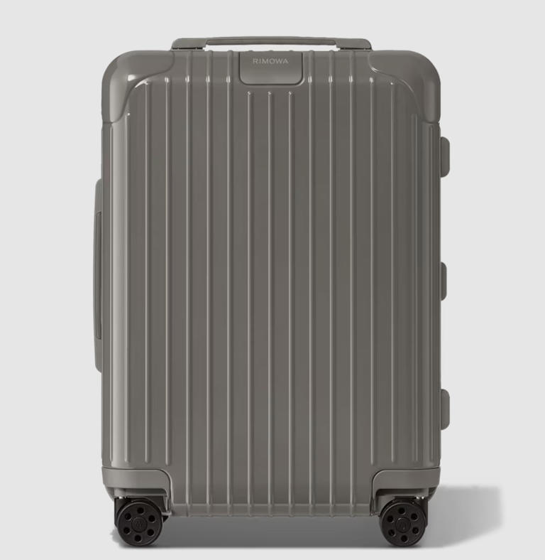 Best carry-on luggage for travelling anywhere and everywhere