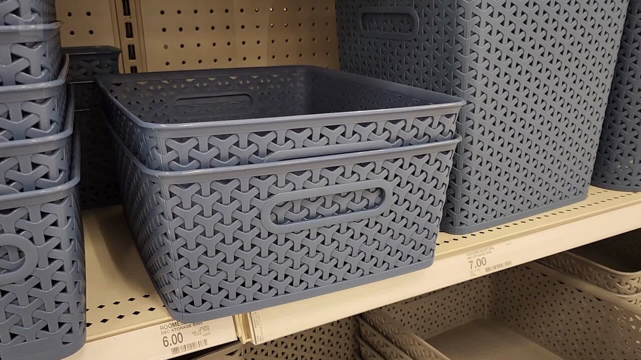 Concrete plant stand