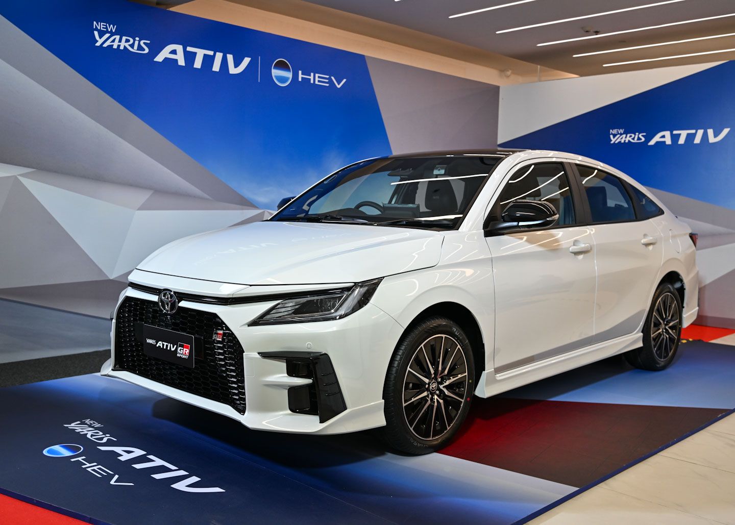Toyota Vios Sudah Hybrid Lengkap Sama GR Sport, Dapat Apa Saja?