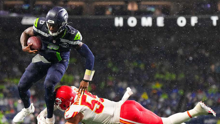 Maps show Tropical Storm Fernand's path and forecast in Atlantic